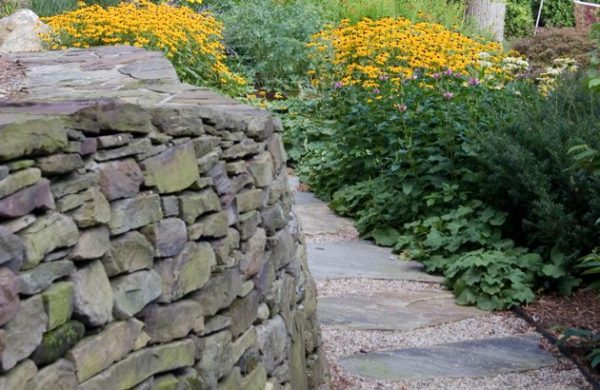 Country Weathered Fieldstone™ CT | Landscaping Building Stones