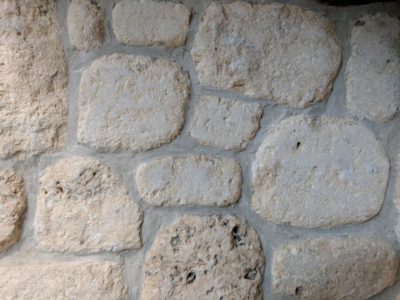Hadrian™ Natural Limestone | Natural Thinstone™ Wall Veneers