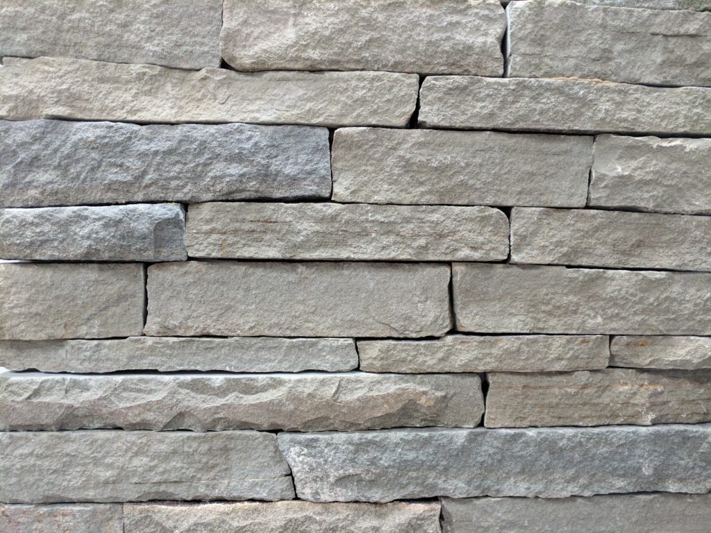 Colonial Full Range™ Sandstone | Building Stone Veneer Siding