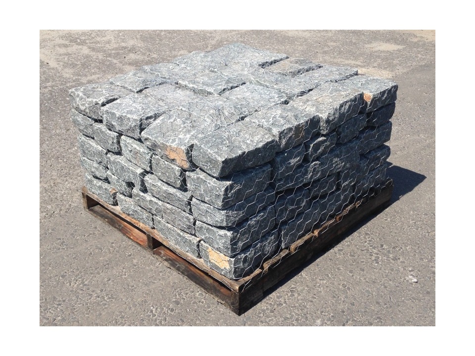 Jumbo Cobblestone Patio Blocks Belgian Block Cobblestone Jumbo 7" X 4"