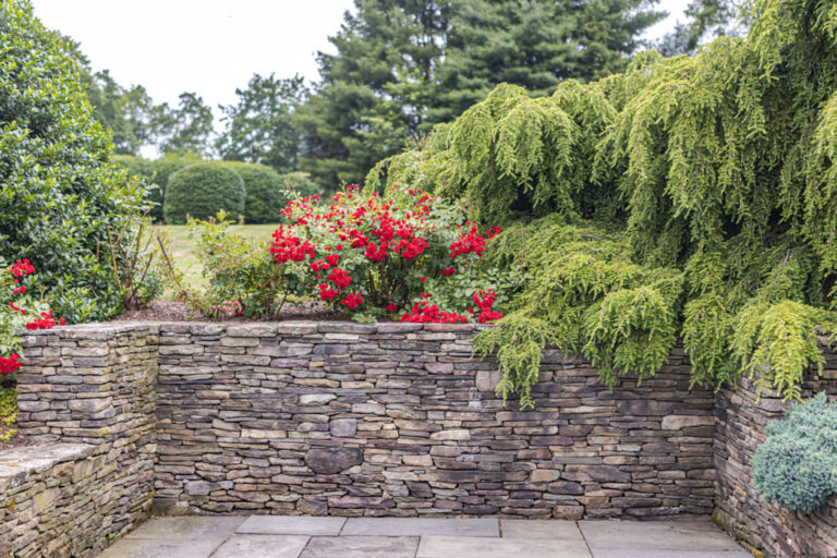 Dry Stack Fieldstone Wall Ideas That Will Charm Any Home