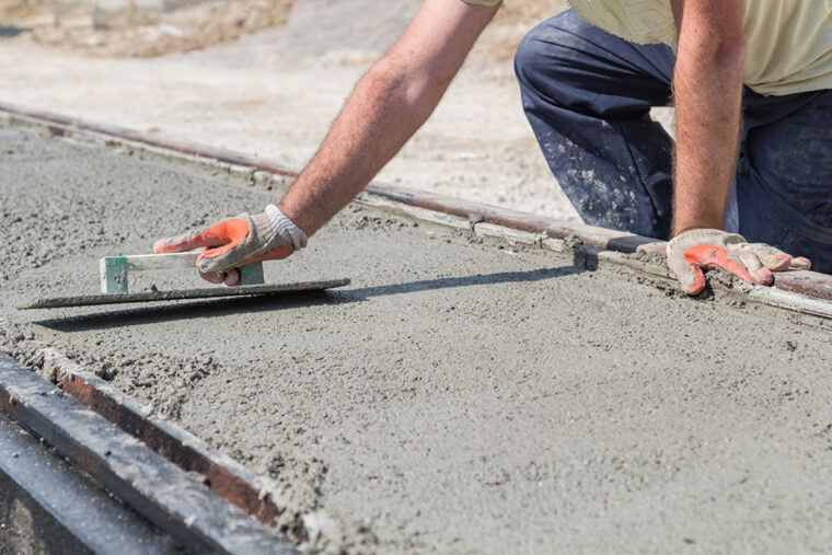 Dry-Laid vs. Wet-Laid Bluestone - Which Is Better for Your Outdoor Project?